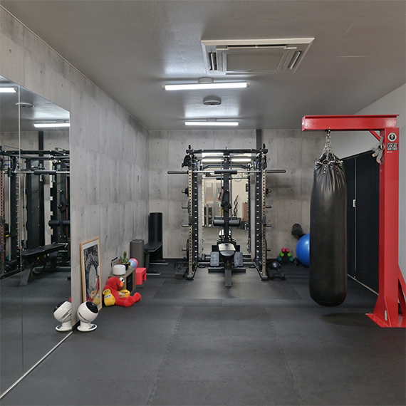 富士宮のパーソナルジムELLZでキックボクシングを楽しもう！